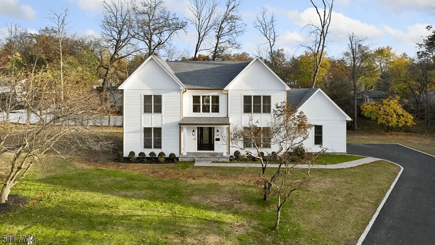 31 North Dr Livingston, NJ 07039 - LuxQue Media